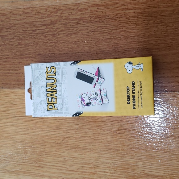 Peanuts | Cell Phones & Accessories | Peanuts Snoopy Desktop Phone ...